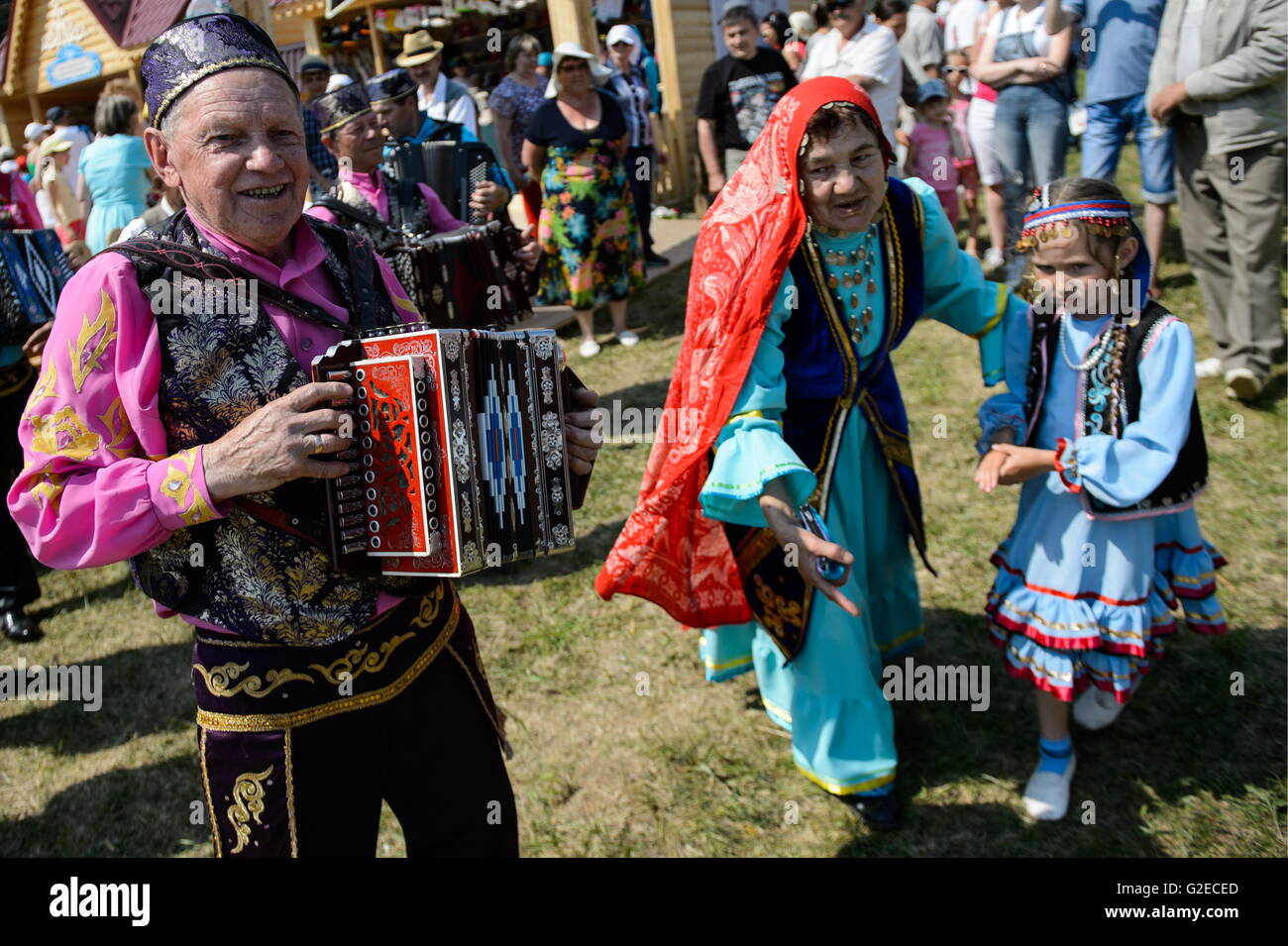 Bashkir People Stock Photos & Bashkir People Stock Images - Alamy