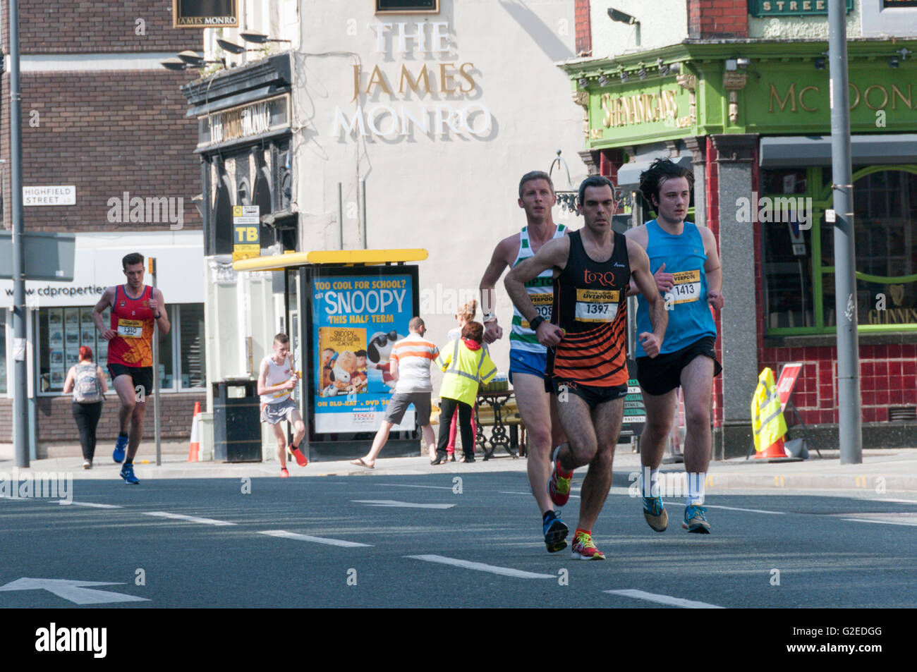 Front runners hi-res stock photography and images - Alamy