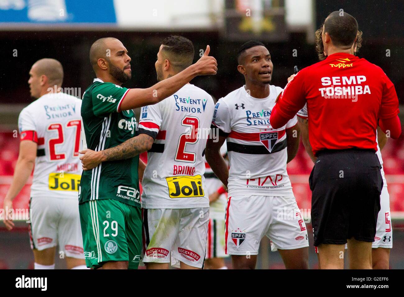 SAO PAULO, Brazil - 29/05/2016: SPFC X PALM TREES - Referee talks to ...