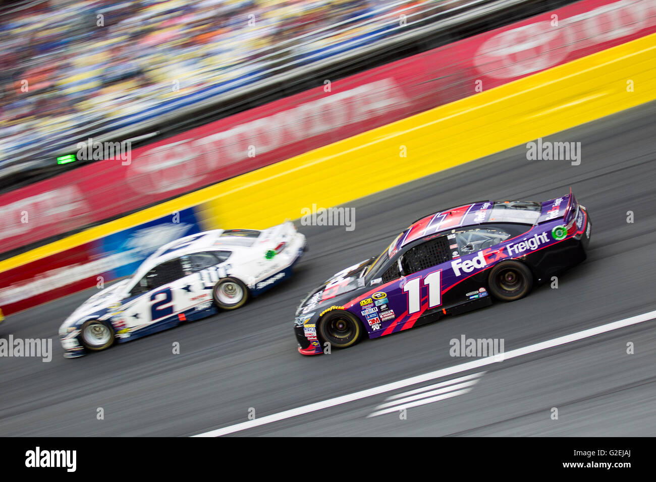 Denny hamlin 2016 hi-res stock photography and images - Alamy