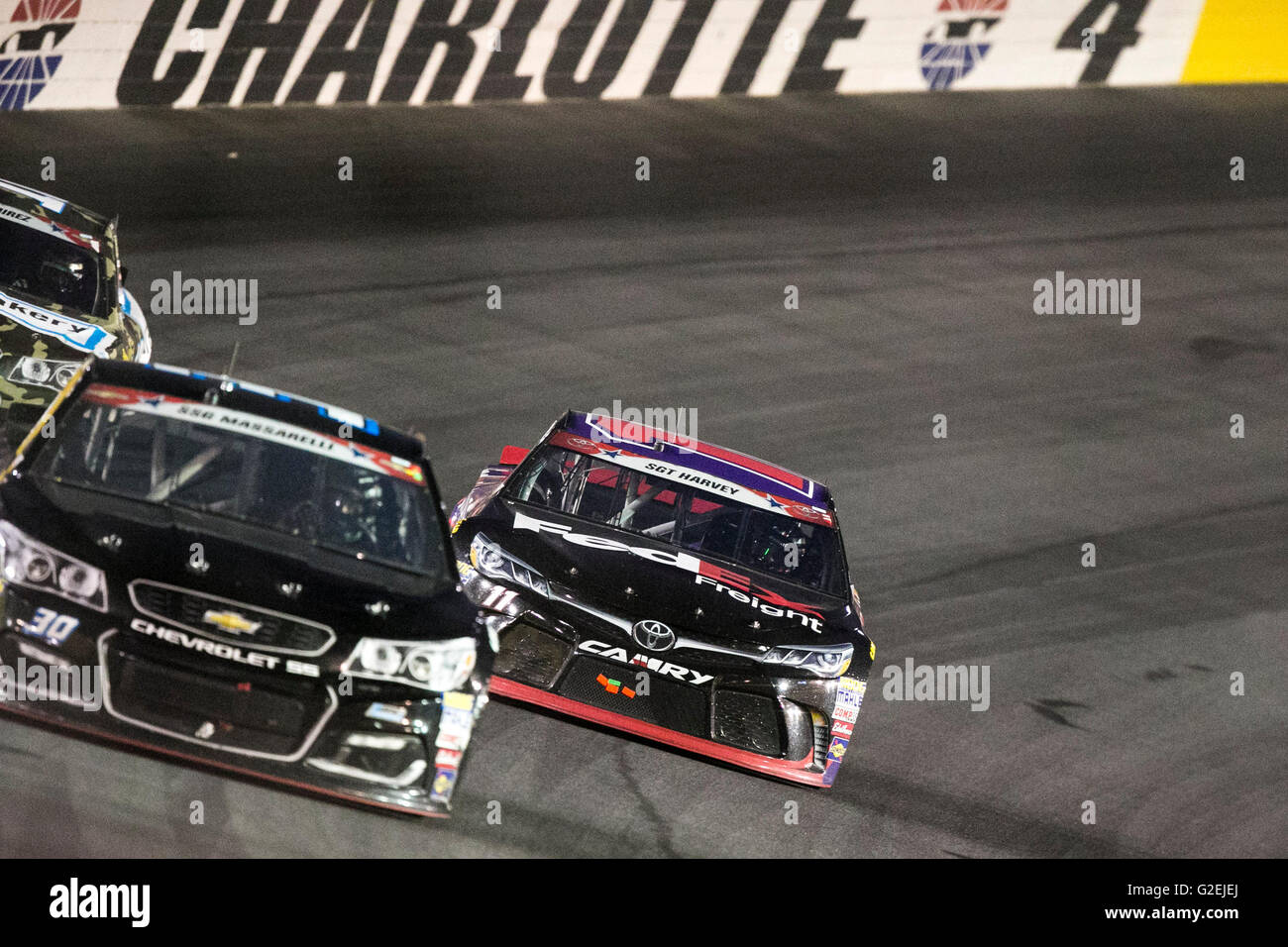 Denny hamlin 2016 hi-res stock photography and images - Alamy