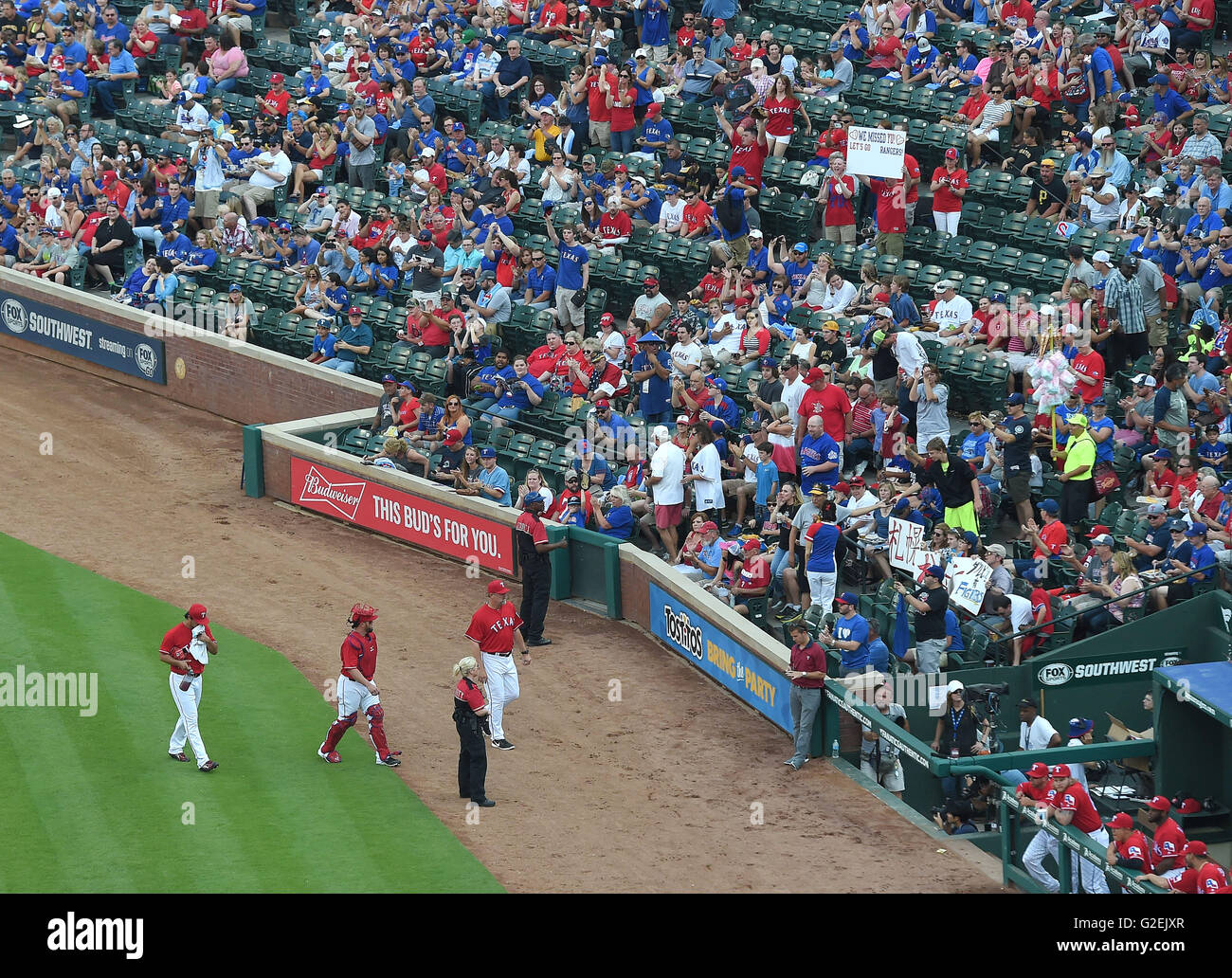 Arlington, Texas, USA. 28th May, 2016. (L-R) Yu Darvish, Bobby Wilson ...