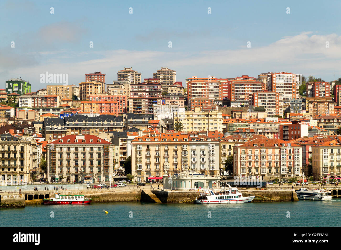 Santander harbour hi-res stock photography and images - Alamy
