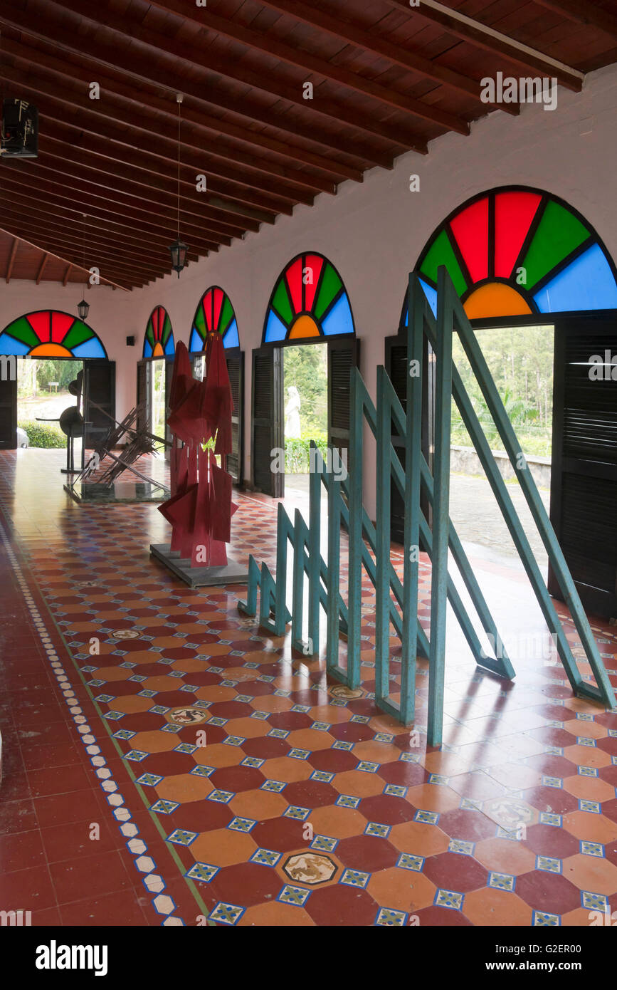 One Off Contemporary Art Gallery High Resolution Stock Photography and ...