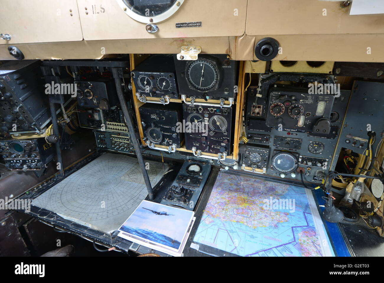 Shackleton bomber hi-res stock photography and images - Alamy