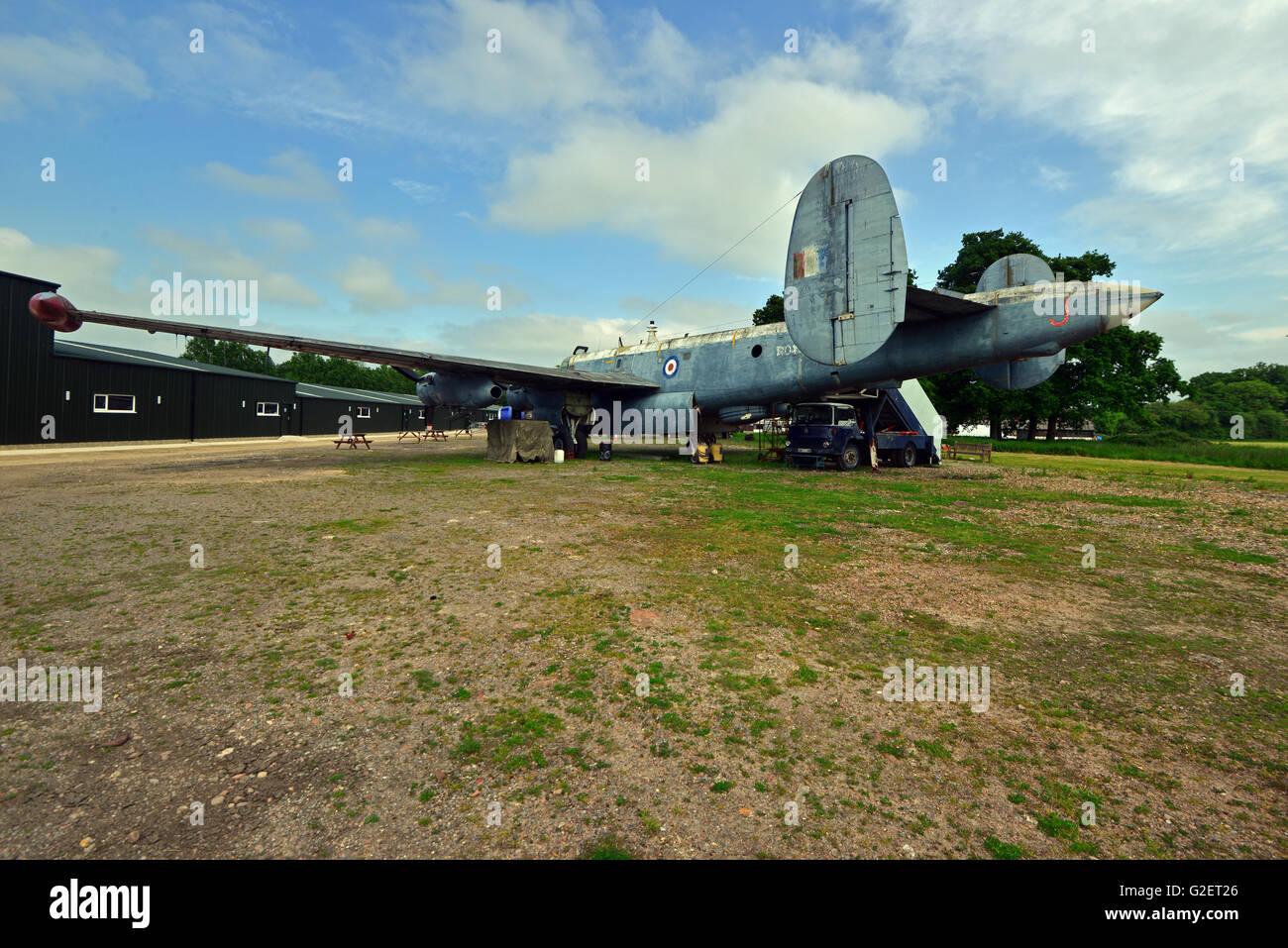 Avro shackleton hi-res stock photography and images - Alamy