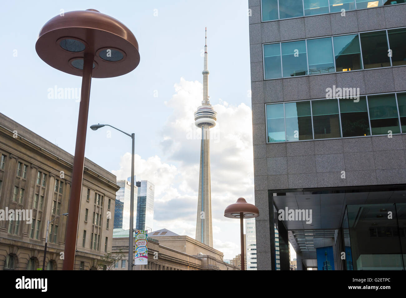 Cnn tower toronto hi-res stock photography and images - Alamy