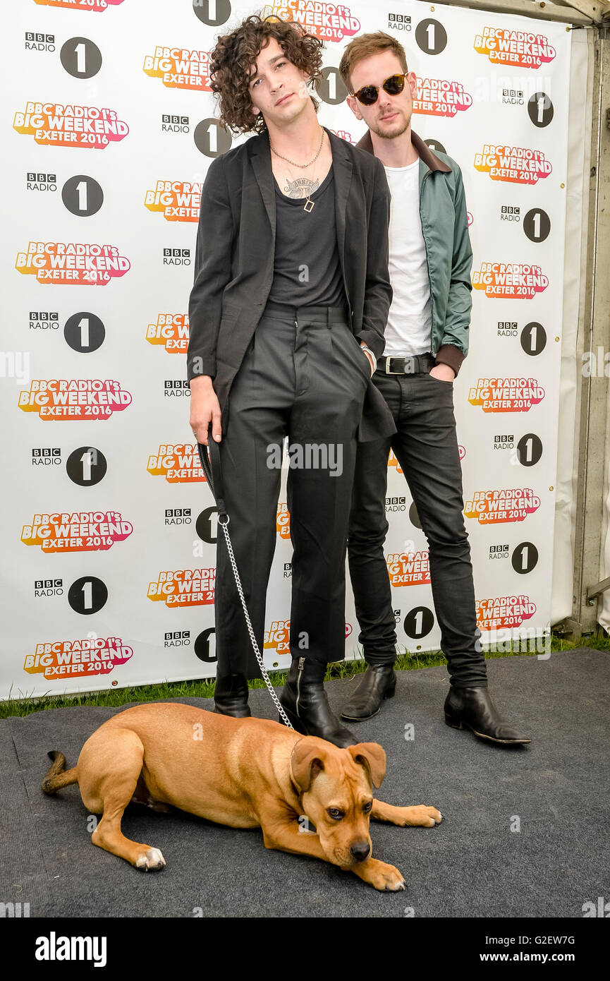 Matthew Healy( left) and Adam Hann back stage during BBC Radio 1's Big ...