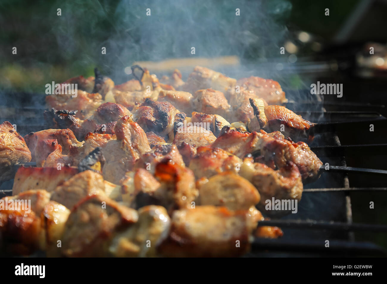 Meat roasting hi-res stock photography and images - Alamy