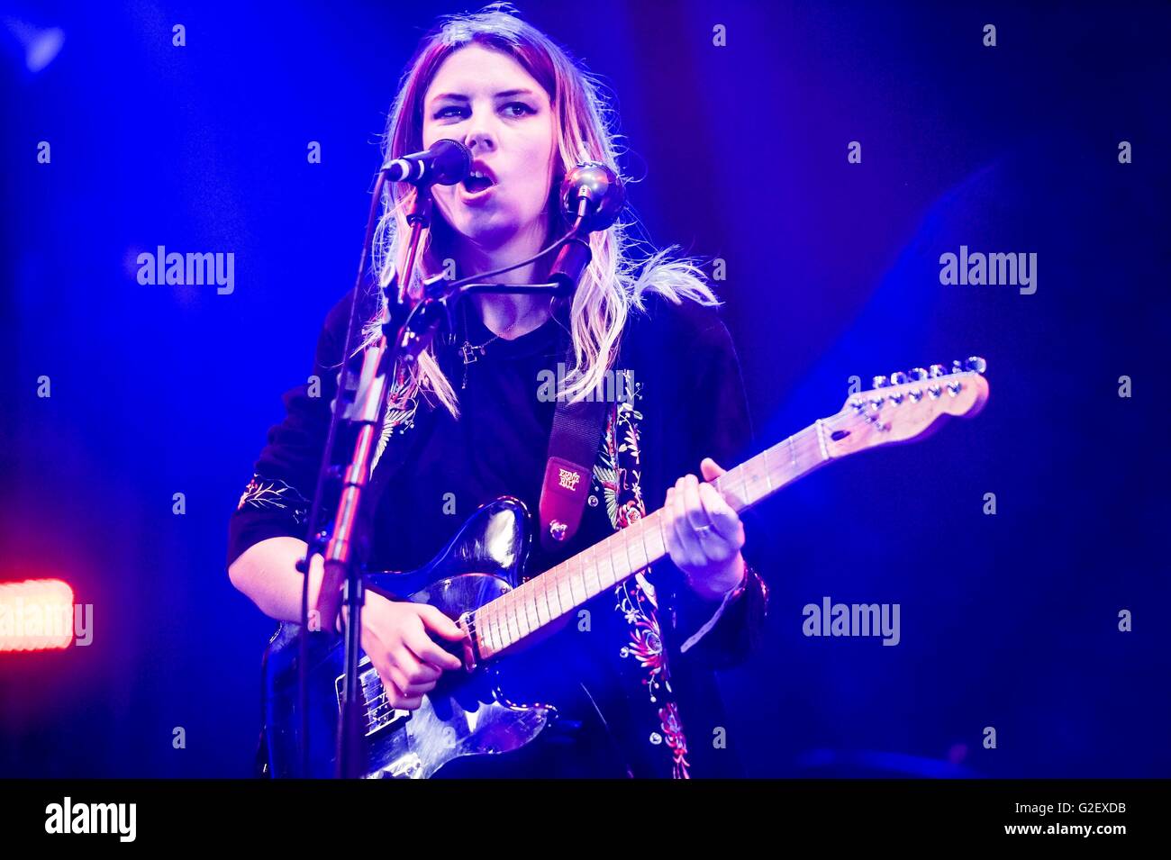 Lead singer of Wolf Alice Ellie Rowsell, performs on stage during BBC ...