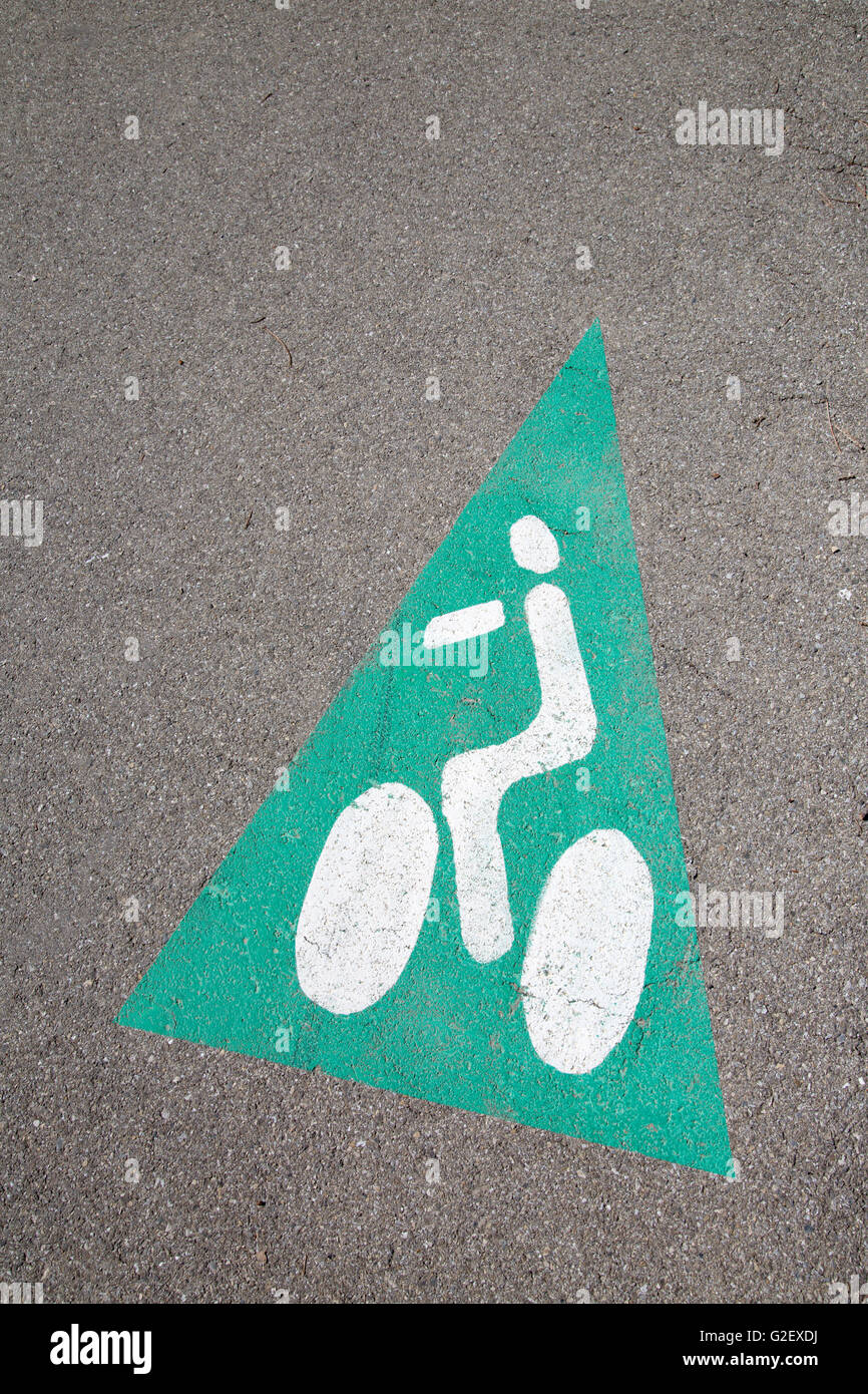 Green and White Cycle Lane Path Symbol Stock Photo - Alamy