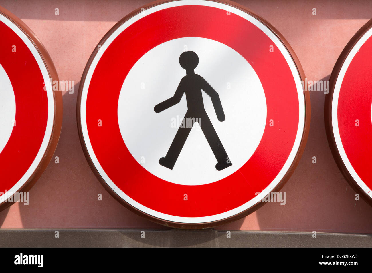 White pedestrian sign hi-res stock photography and images - Alamy