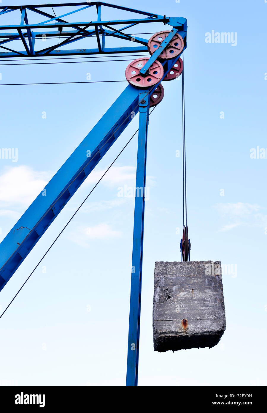 Counterweight hi-res stock photography and images - Alamy
