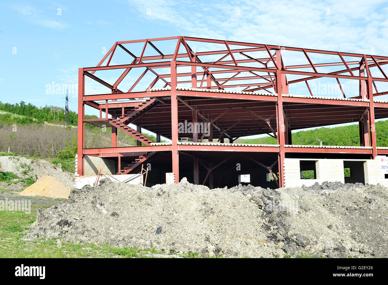 Steel skeleton frame close up hi-res stock photography and images - Alamy
