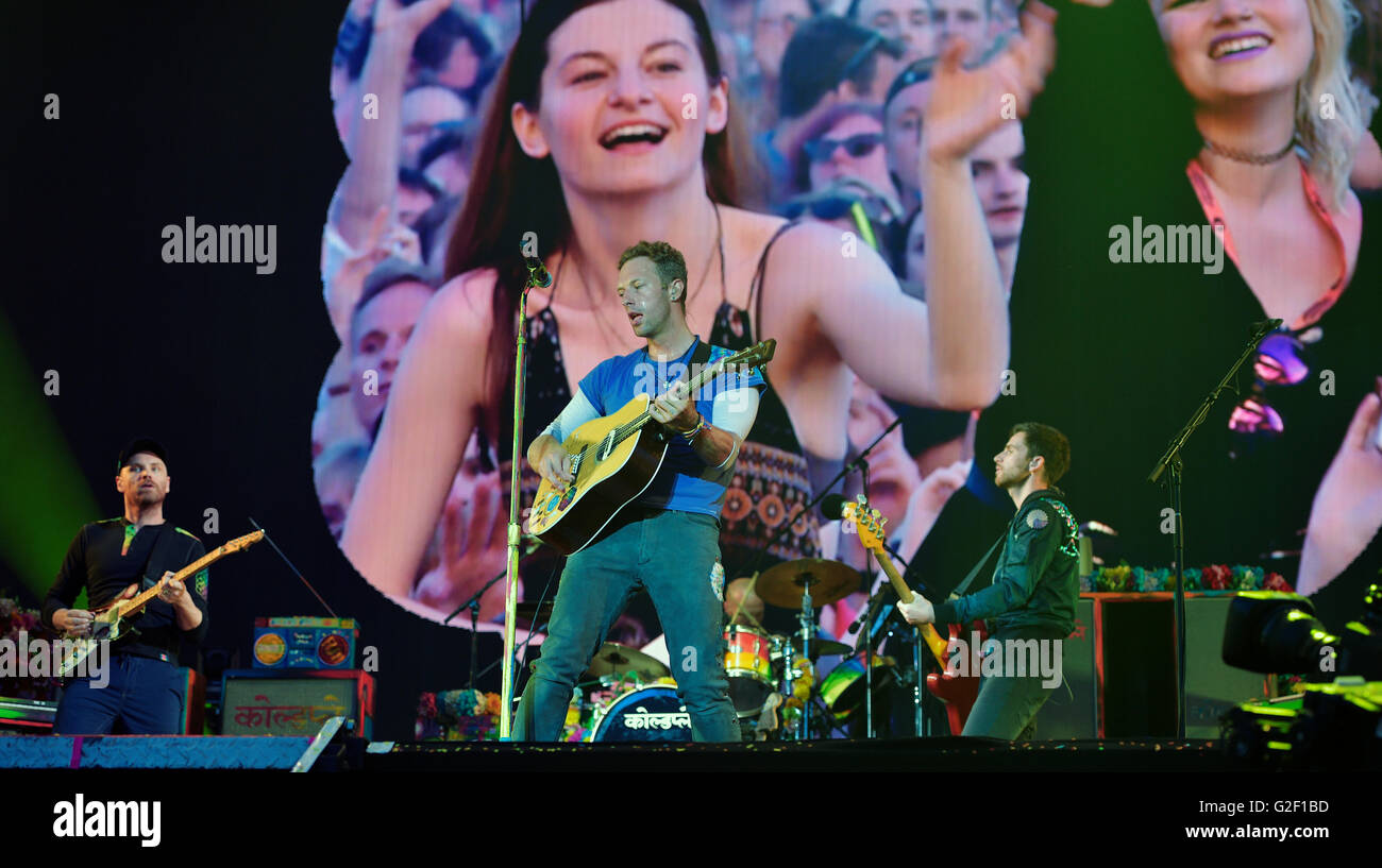 Big weekend coldplay hi-res stock photography and images - Alamy