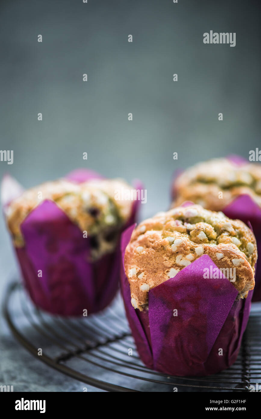 homemade blueberry muffin on cooling tray Stock Photo - Alamy