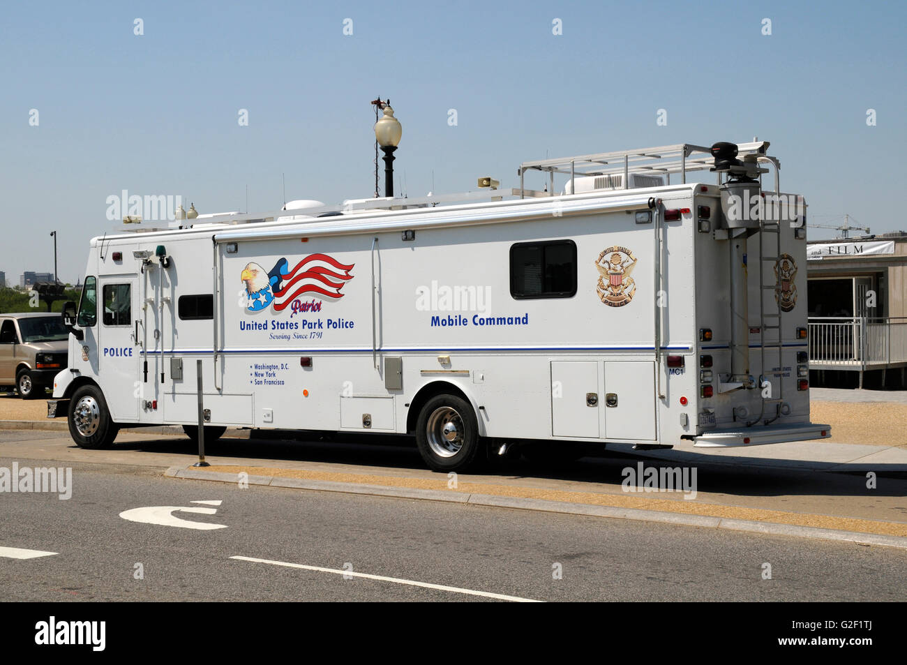 Command unit hi-res stock photography and images - Alamy