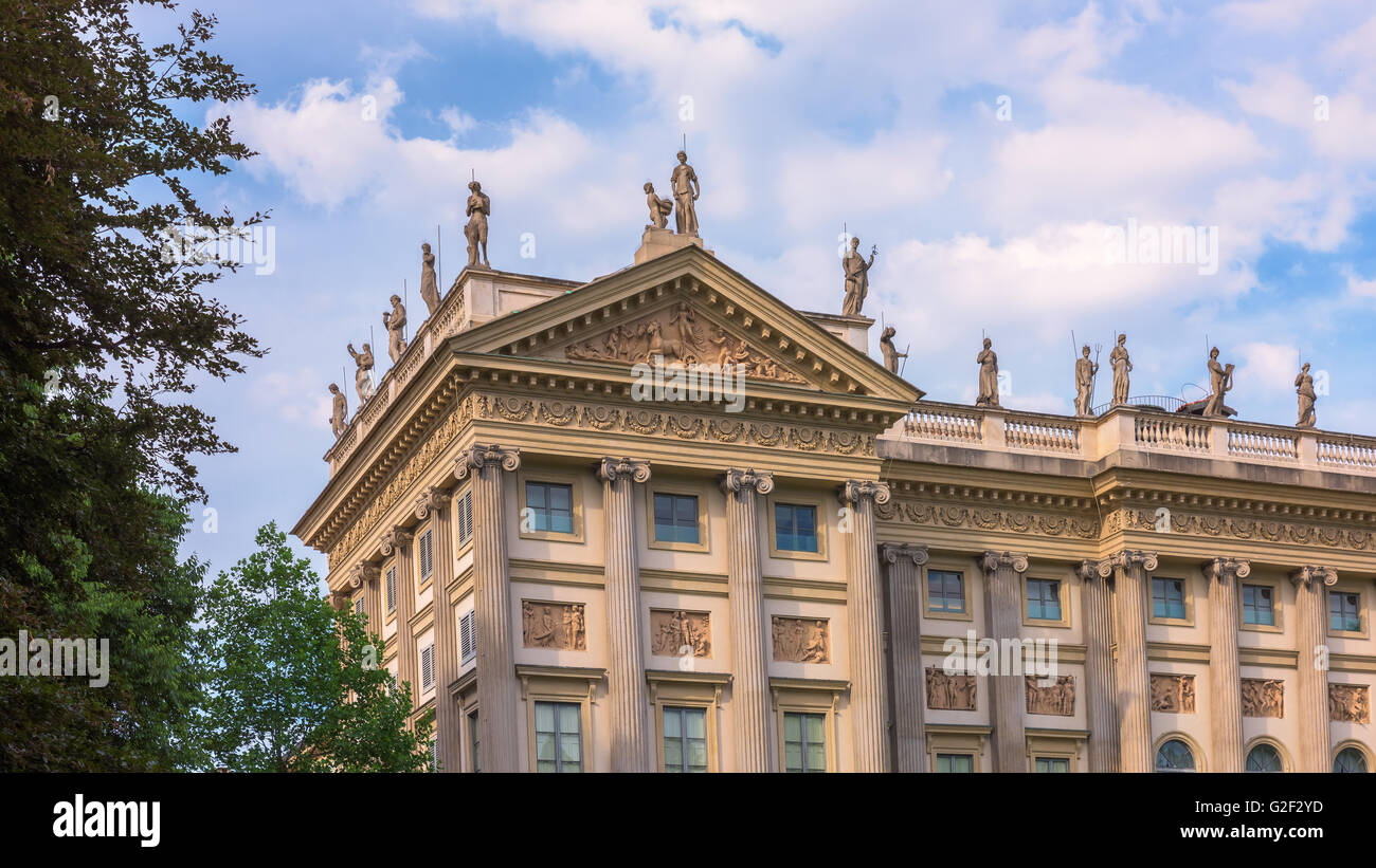 Neoclassic Palace High Resolution Stock Photography and Images - Alamy