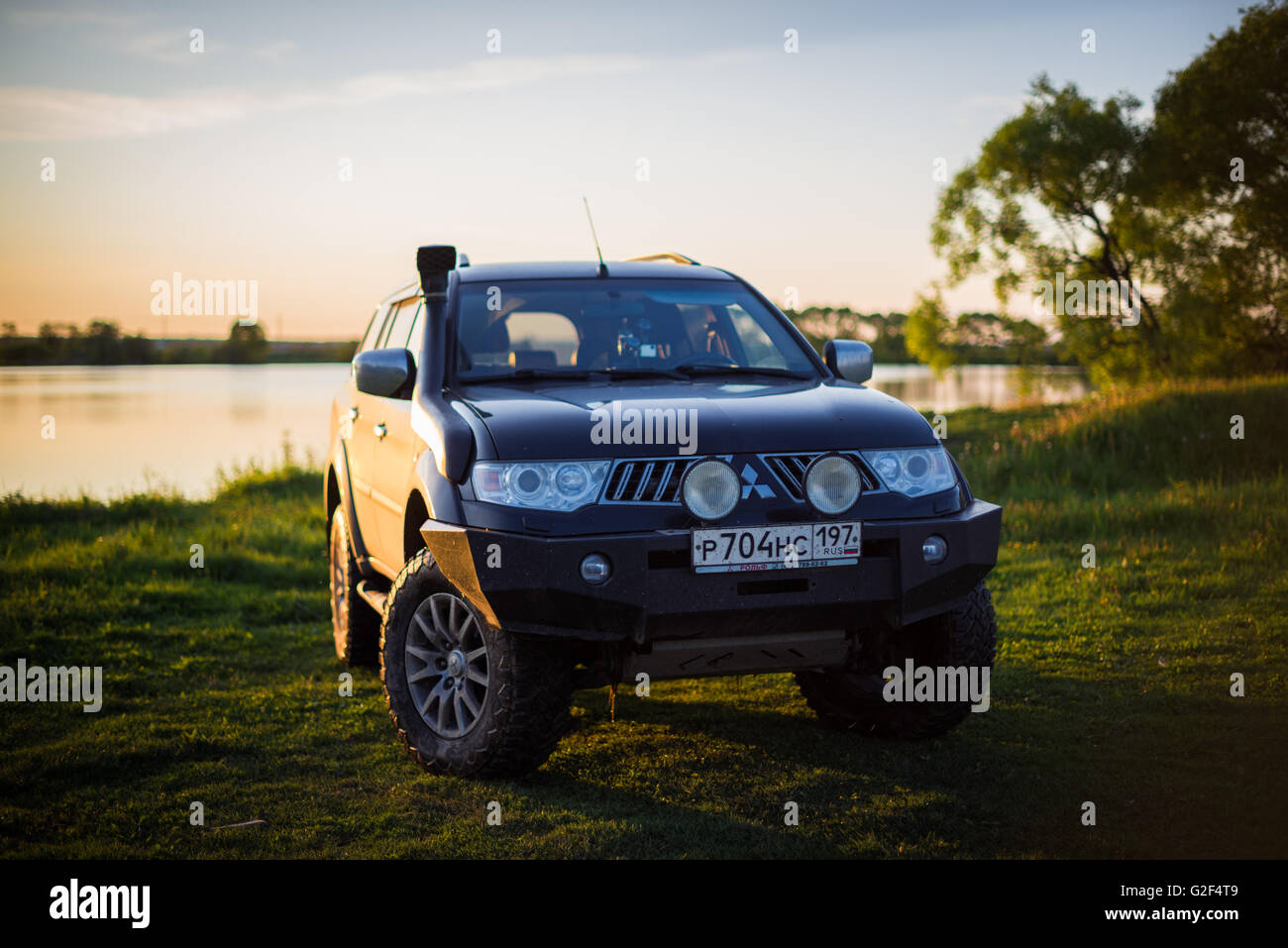 Mitsubishi Pajero Sport (Montero Stock Photo - Alamy