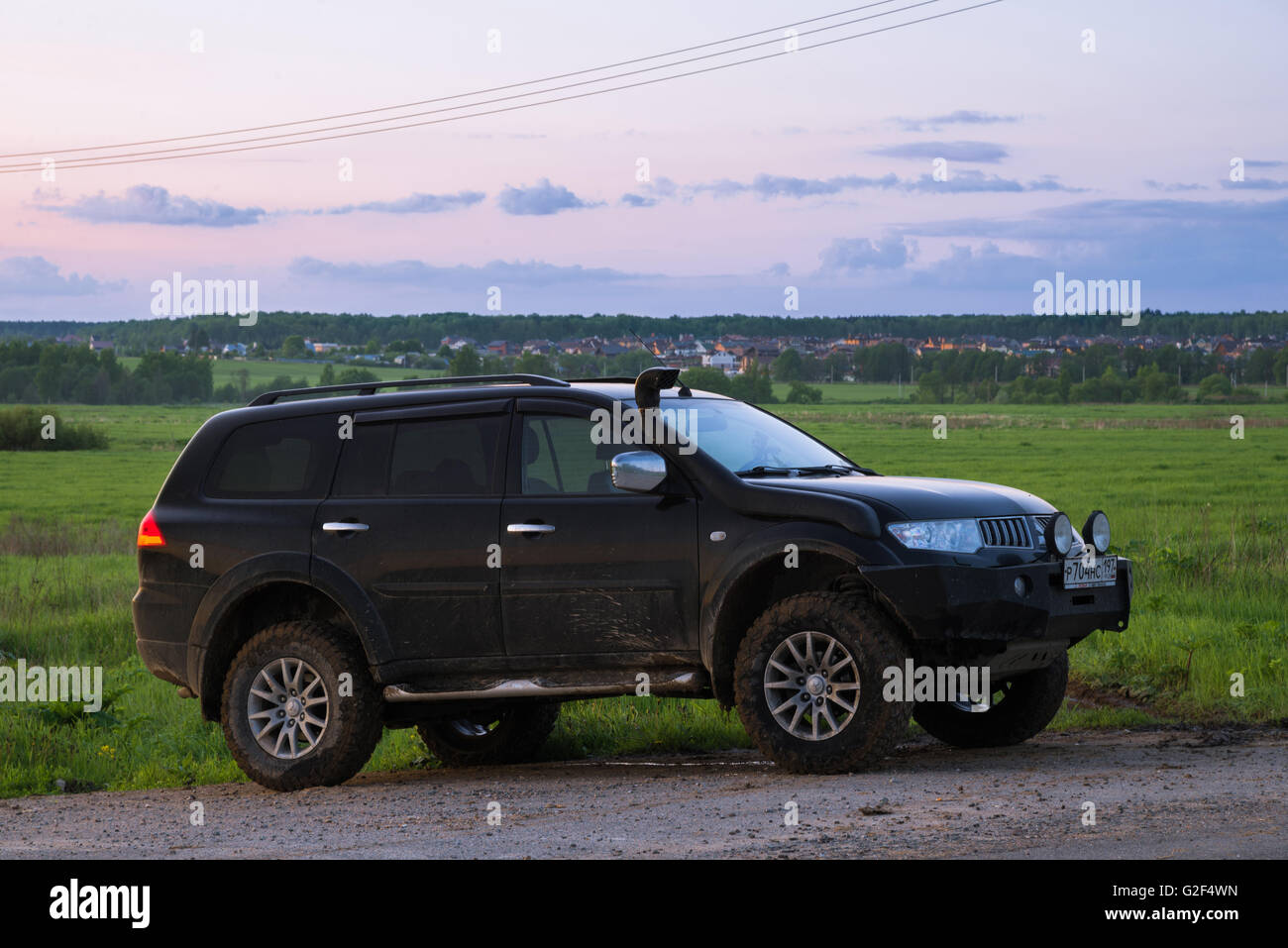 Mitsubishi Pajero Sport (Montero Stock Photo - Alamy