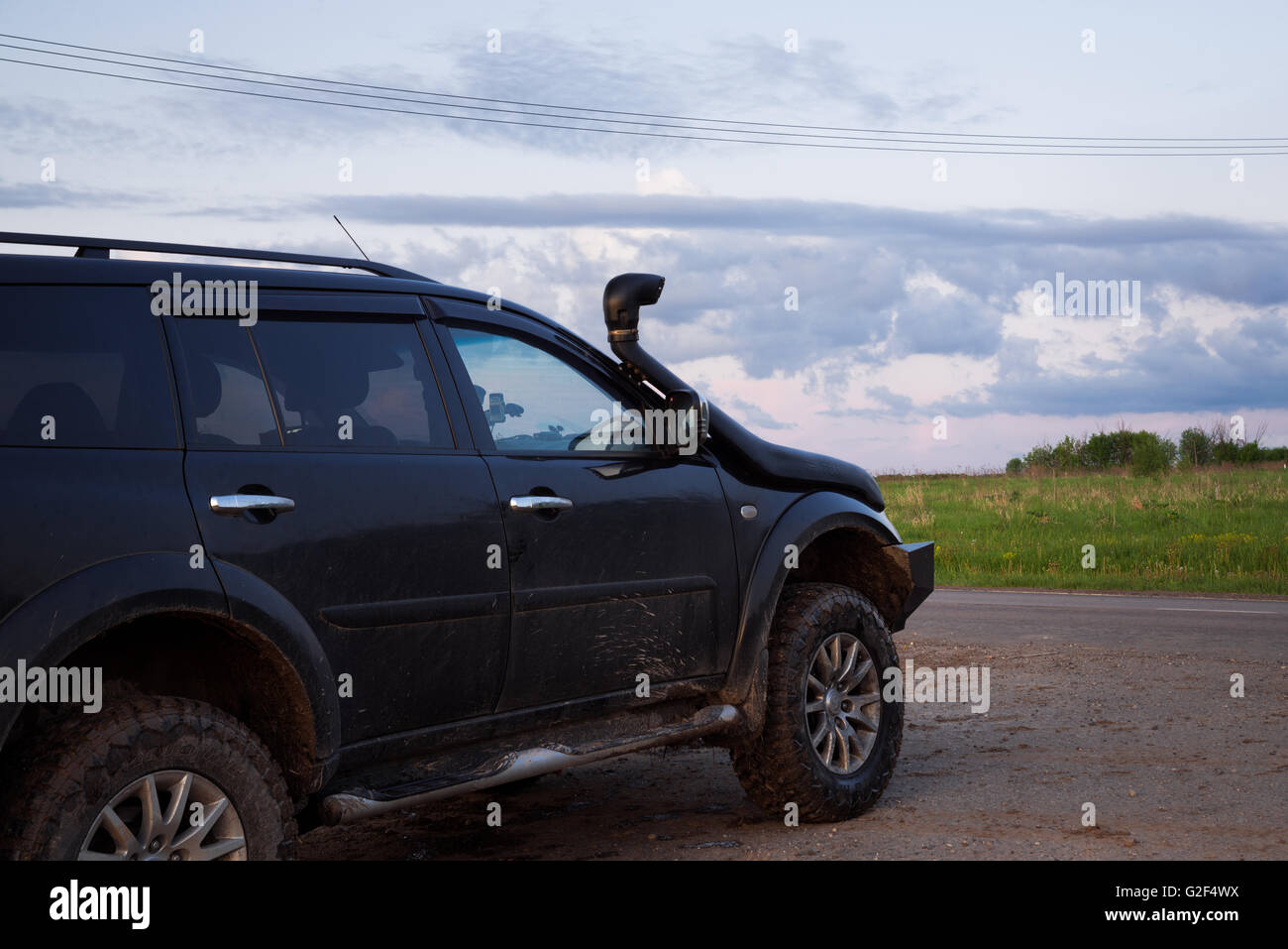 Mitsubishi Pajero Sport (Montero Stock Photo - Alamy