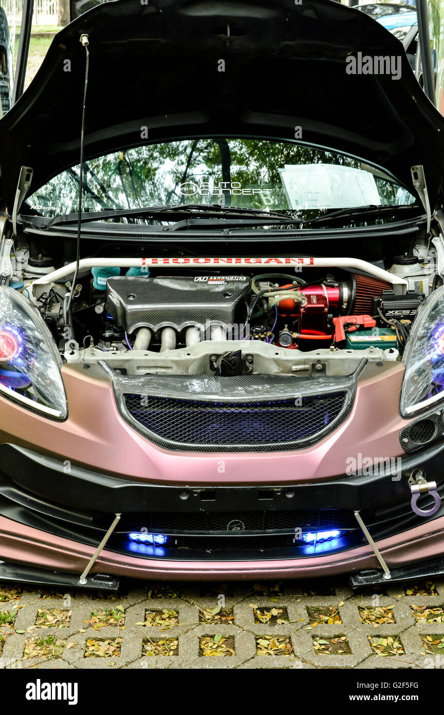Honda brio racing modification in automotive event tumplek blek 2016 ...