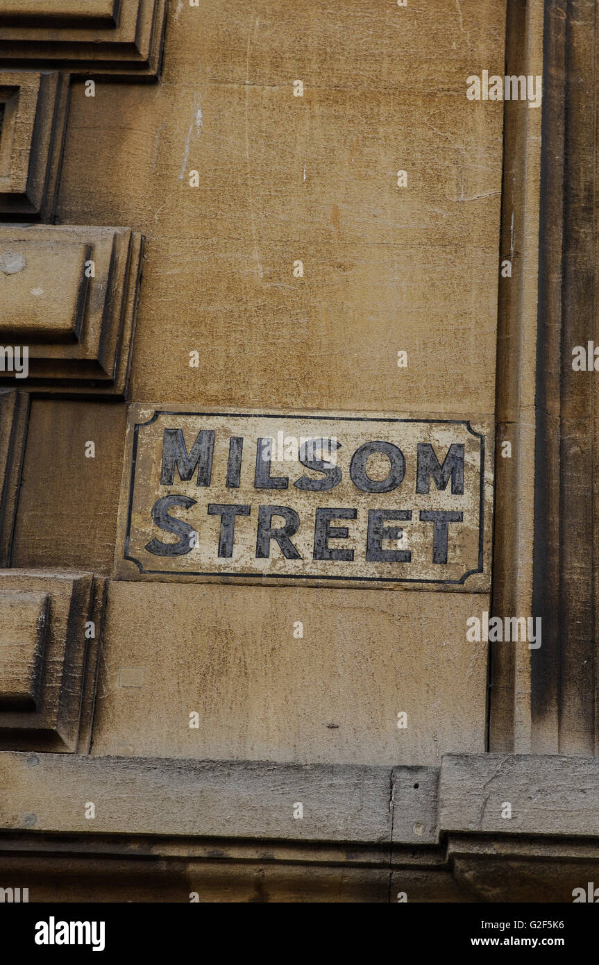 Milsom street bath england uk hi-res stock photography and images - Alamy