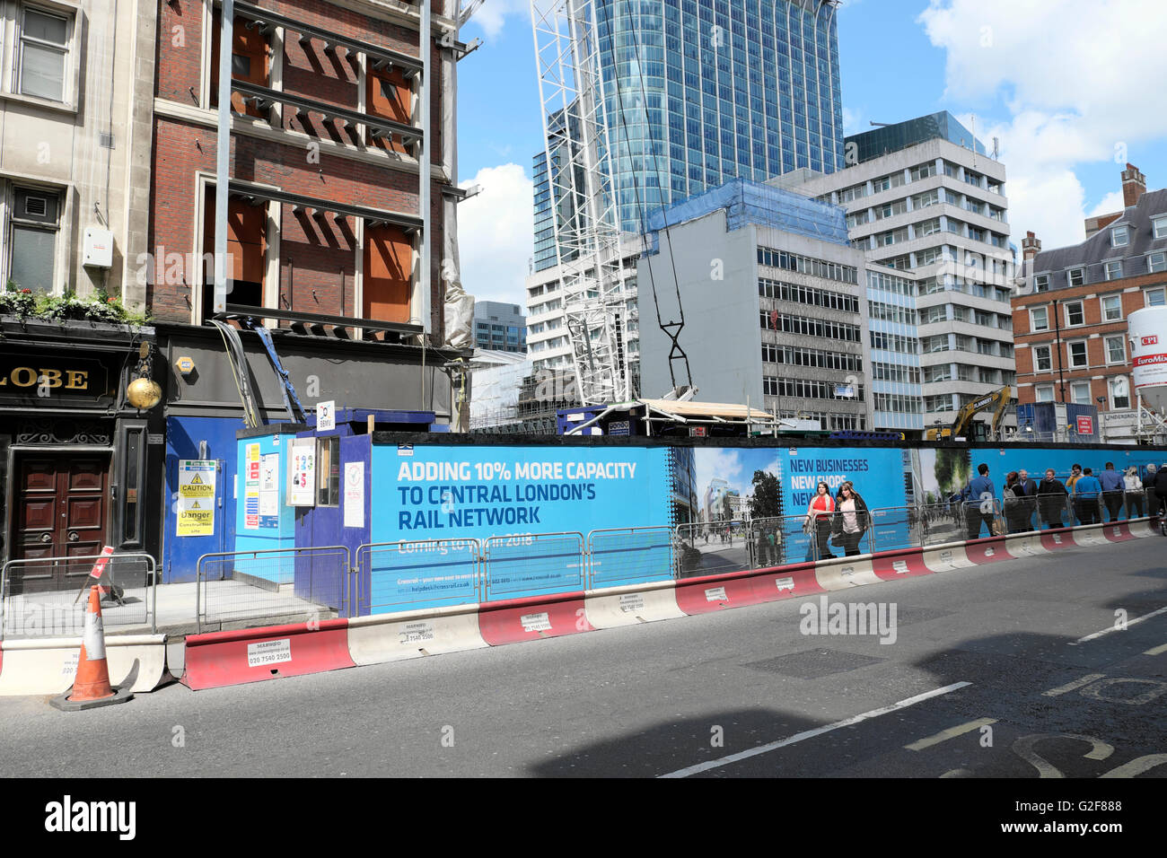 Moorgate hi-res stock photography and images - Alamy