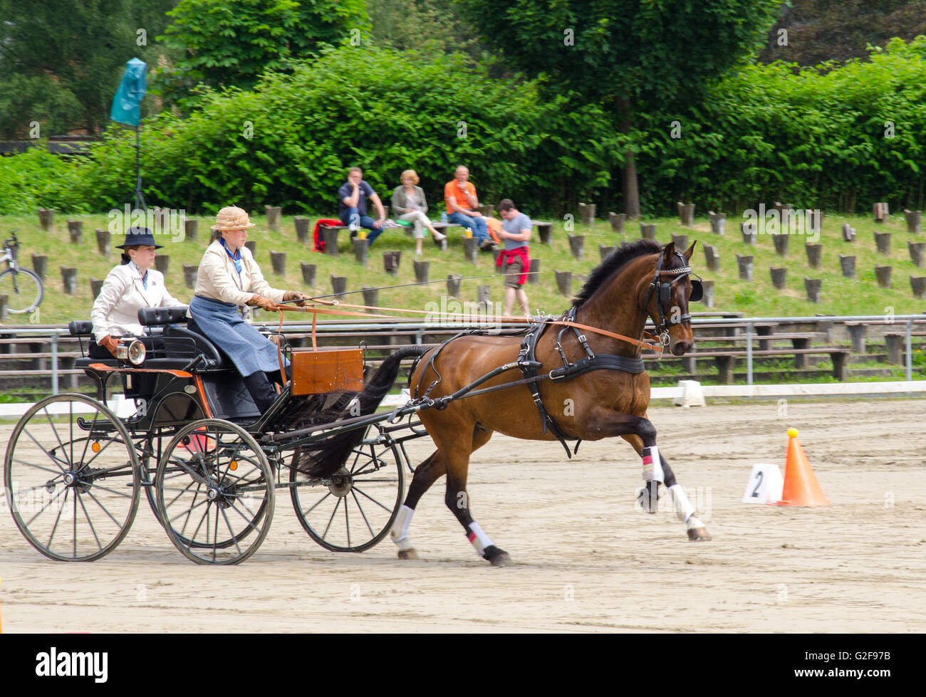 International carriage racing hi-res stock photography and images - Alamy