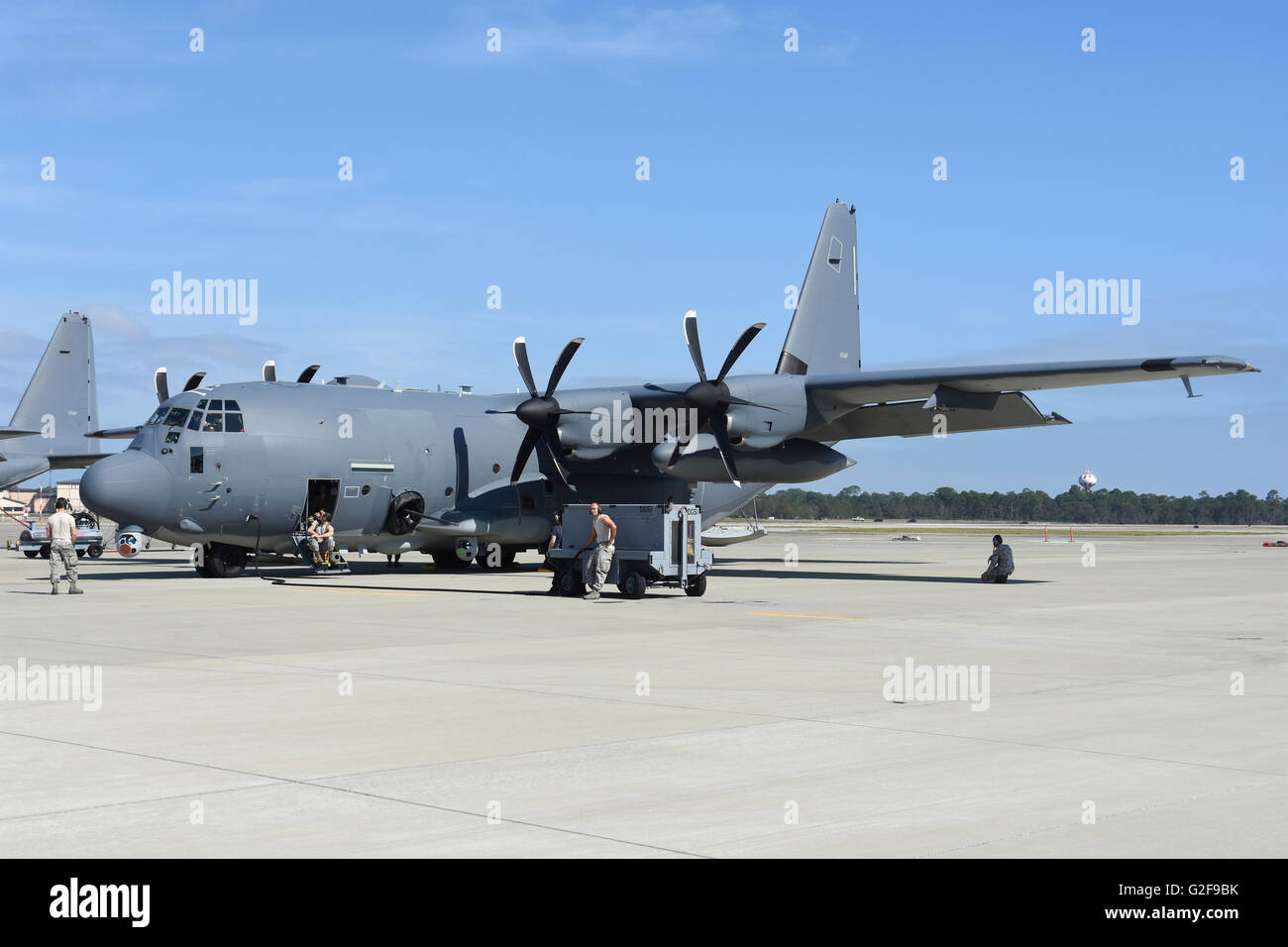 Ac 130j hi-res stock photography and images - Alamy