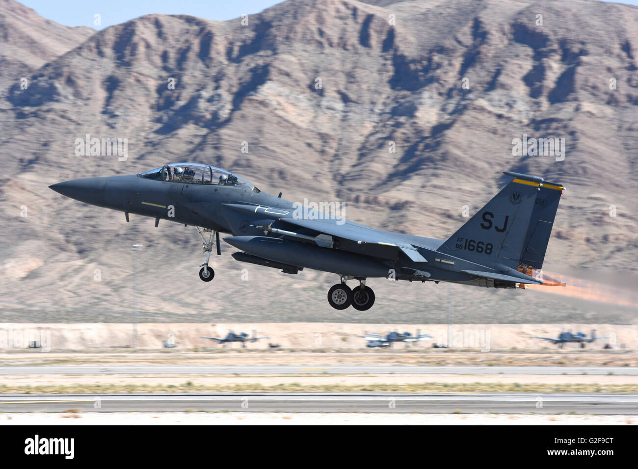 A U.S. Air Force F-15E Strike Eagle from 366th Fighter Squadron, 4th ...