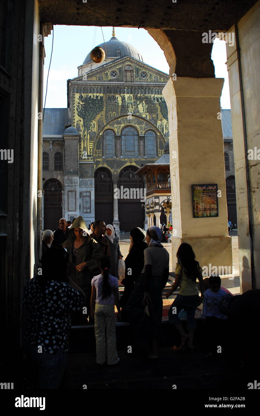 Damascus - Umayyad Mosque, Entrance Hall Stock Photo - Alamy