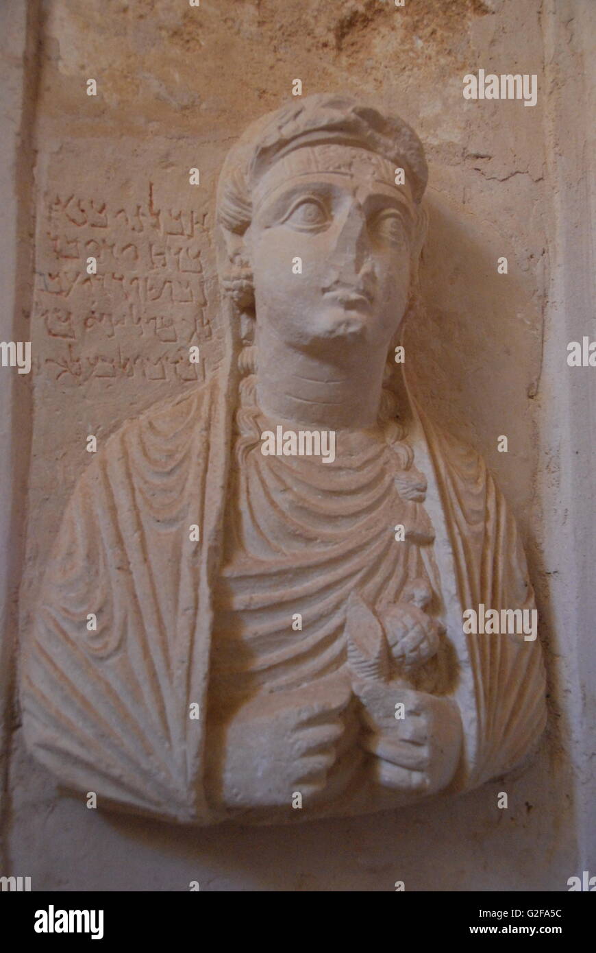 Palmyra - Artabn Tomb, Statue Stock Photo - Alamy