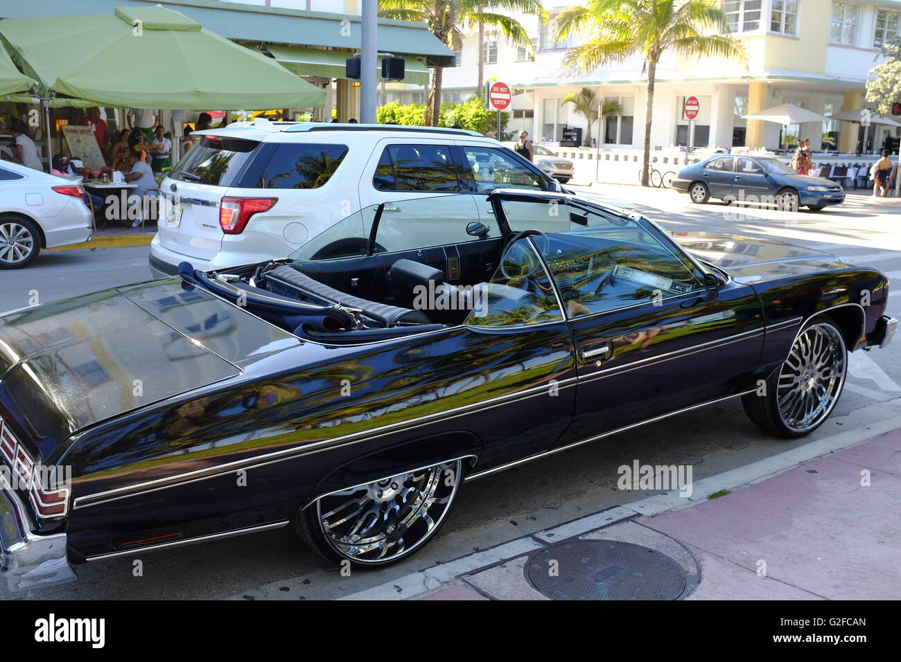 Miami south beach coffee shop hi-res stock photography and images - Alamy
