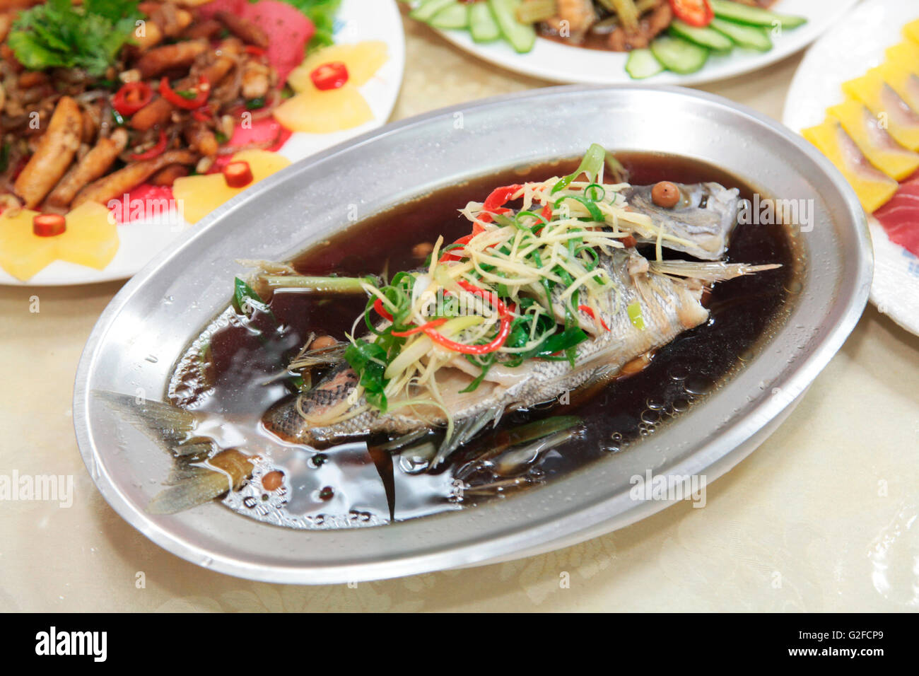 Seafood shops are close hi-res stock photography and images - Alamy