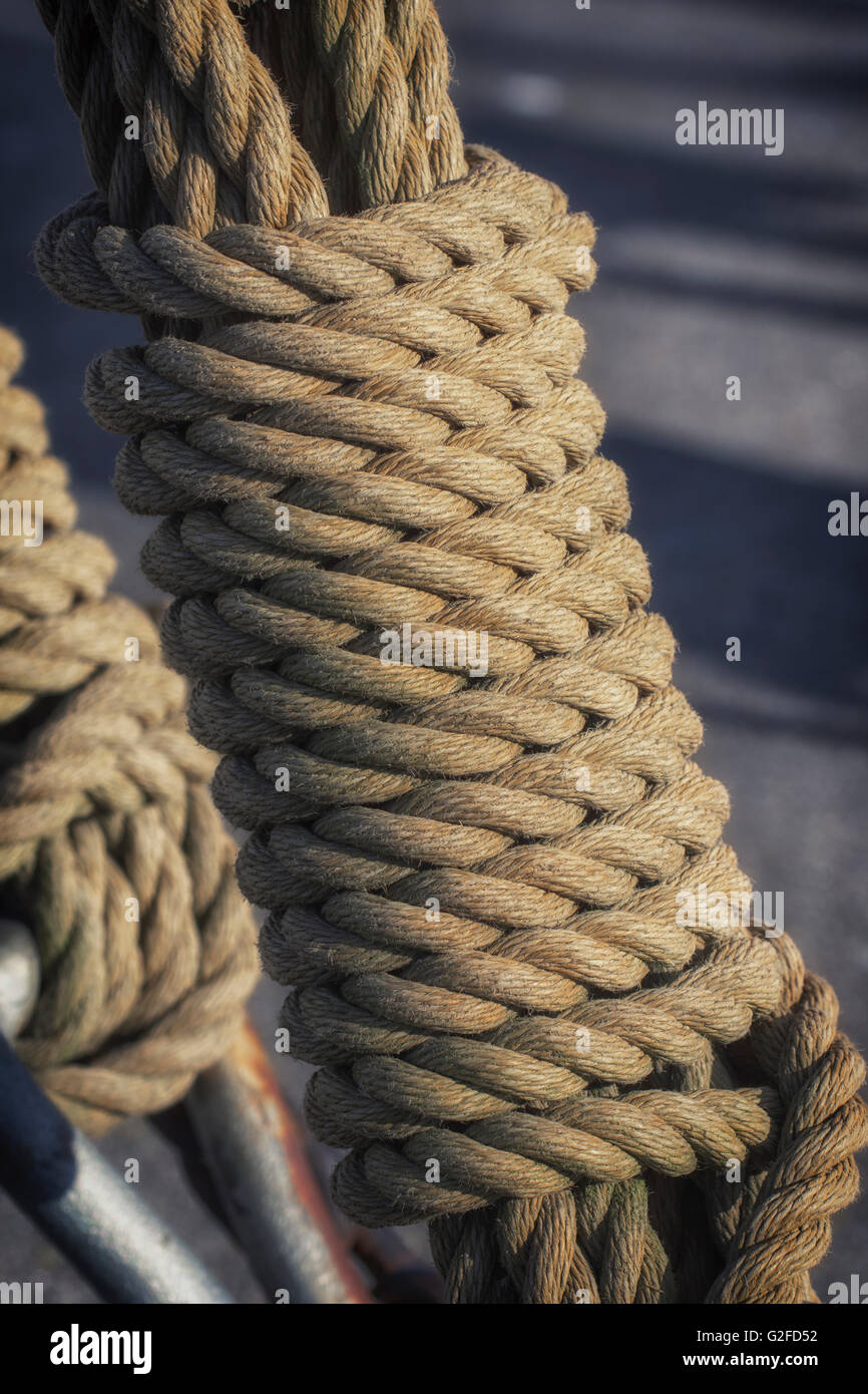 Old sailing vessel hi-res stock photography and images - Alamy