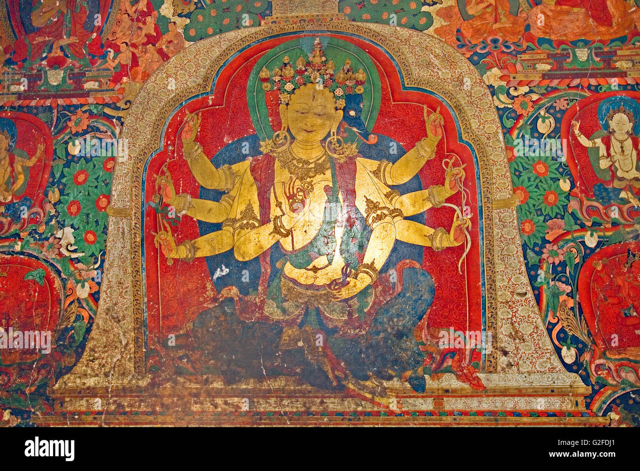 Inside Kumbum Stupa Stock Photo - Alamy