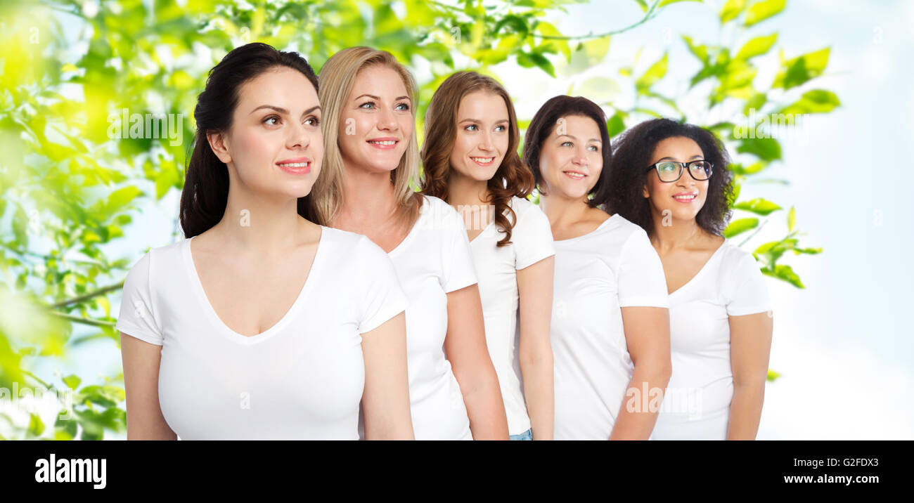 Group green shirts hi-res stock photography and images - Alamy