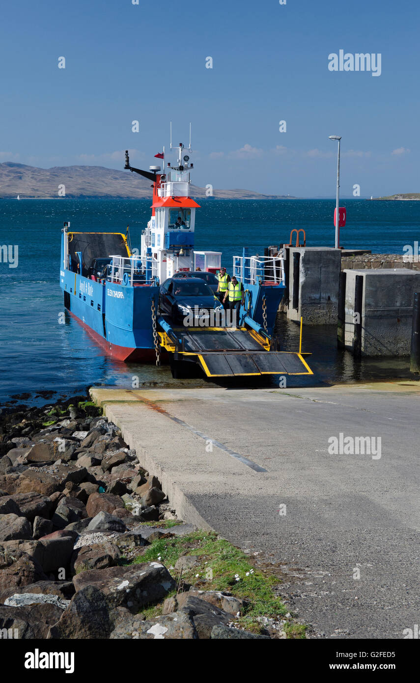 vehicle and foot passenger ferry arriving at feolin from port askaig ...