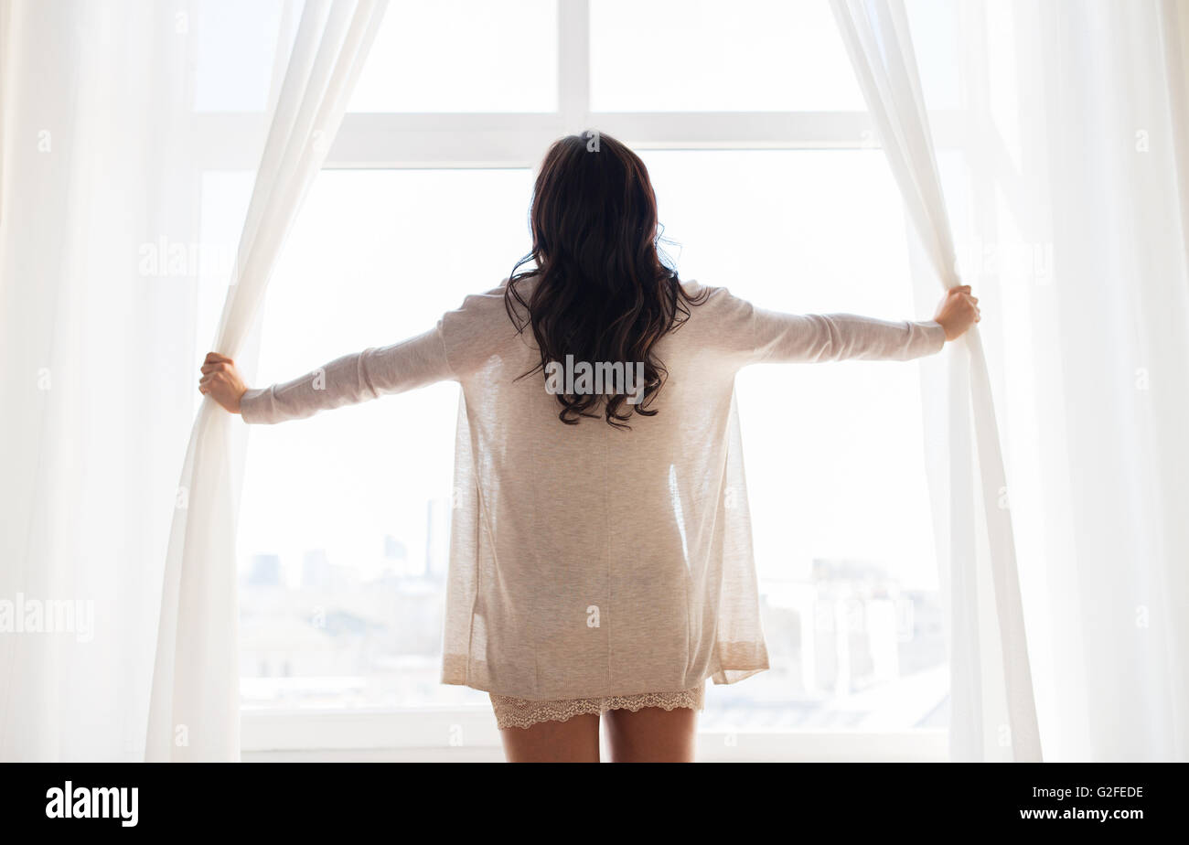 Opening window hi-res stock photography and images - Alamy