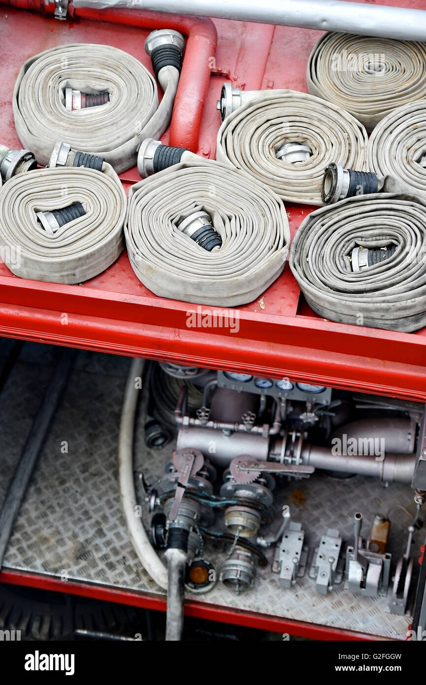 Fire truck hose water hi-res stock photography and images - Alamy