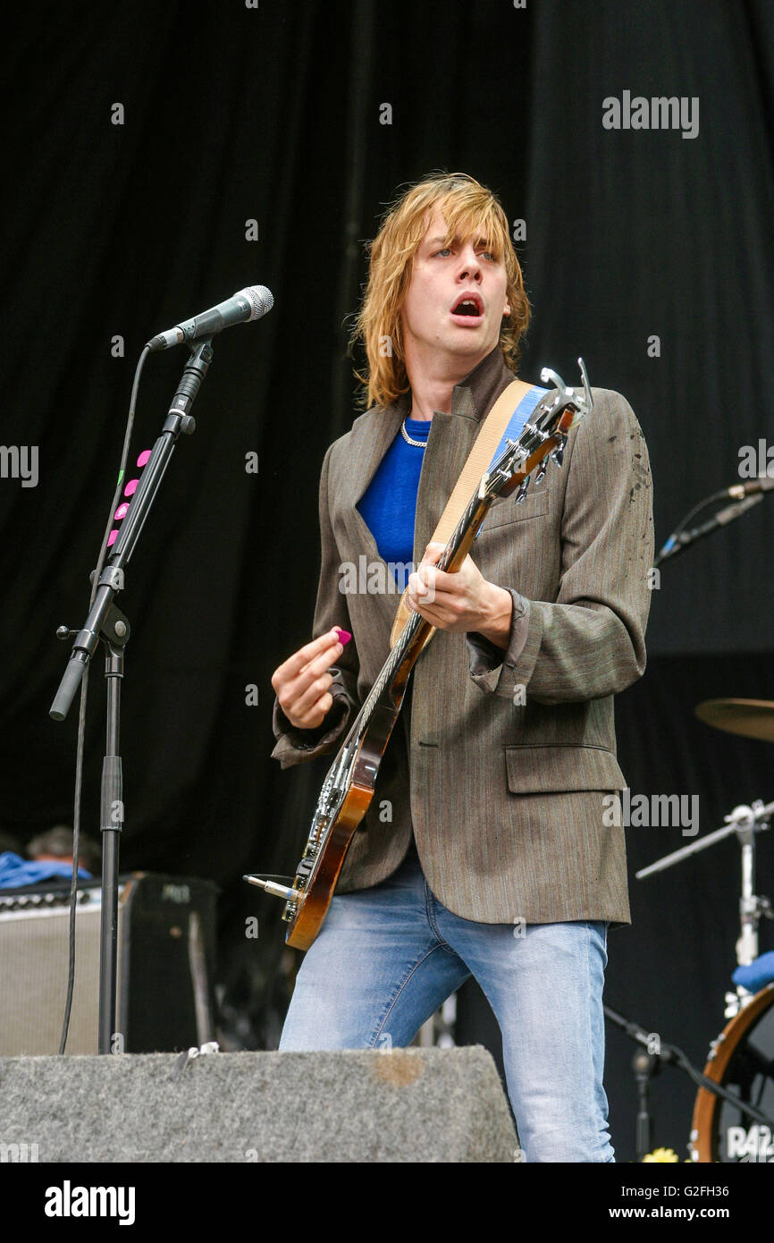 Razorlight performing at the Reading Festival 2004, Reading, England ...
