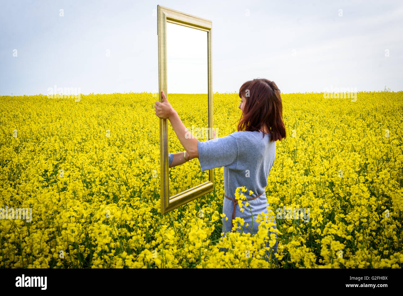 Self reflection mirror hi-res stock photography and images - Alamy