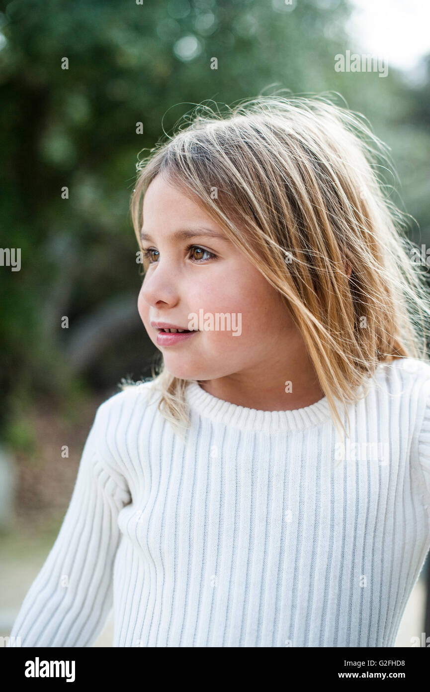 Portrait Young Girl Smiling Stock Photo - Alamy Portrait Young Girl Smiling Stock Photo - Alamy
