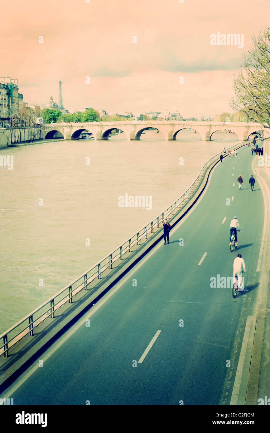 Rivers and roads hi-res stock photography and images - Alamy