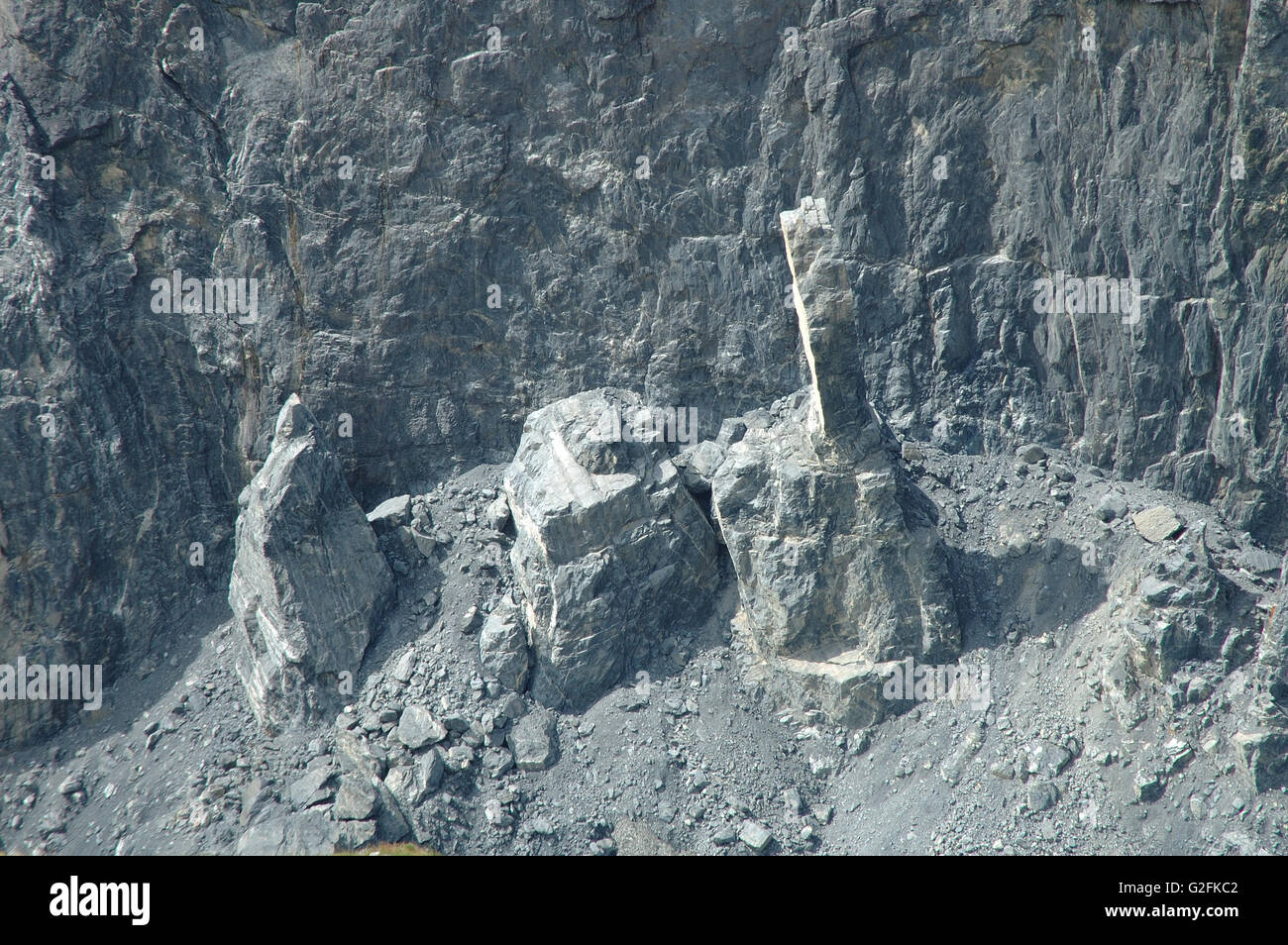 Ridge collapsed hi-res stock photography and images - Alamy