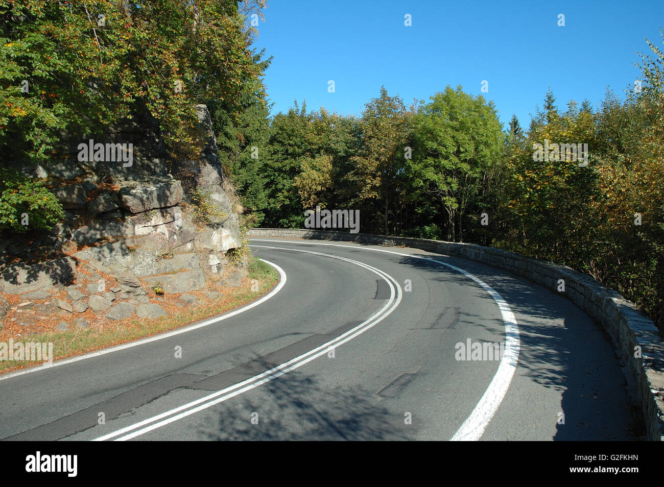 Road On A Sharp Turns