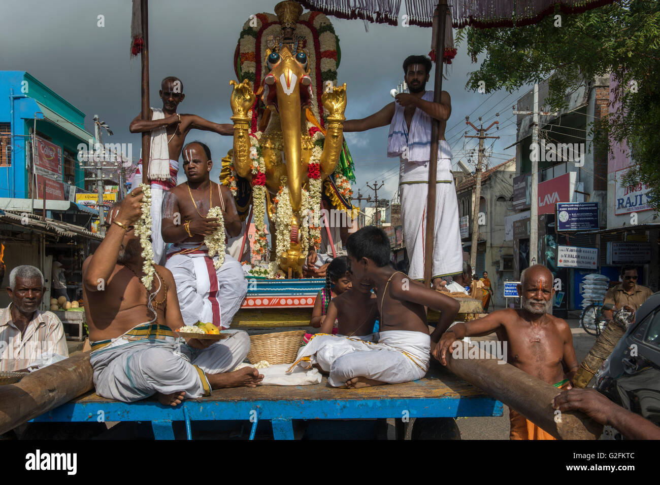 Brahmin Priests On Float (Chariot) Blessing Devotees In Downtown Stret ...