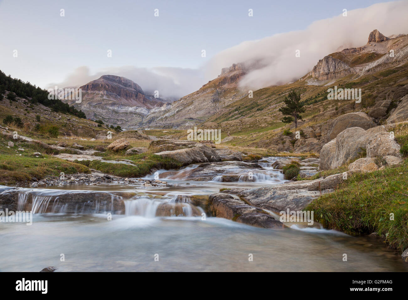 Aragon Pyrenees Pyrenees High Resolution Stock Photography and Images ...