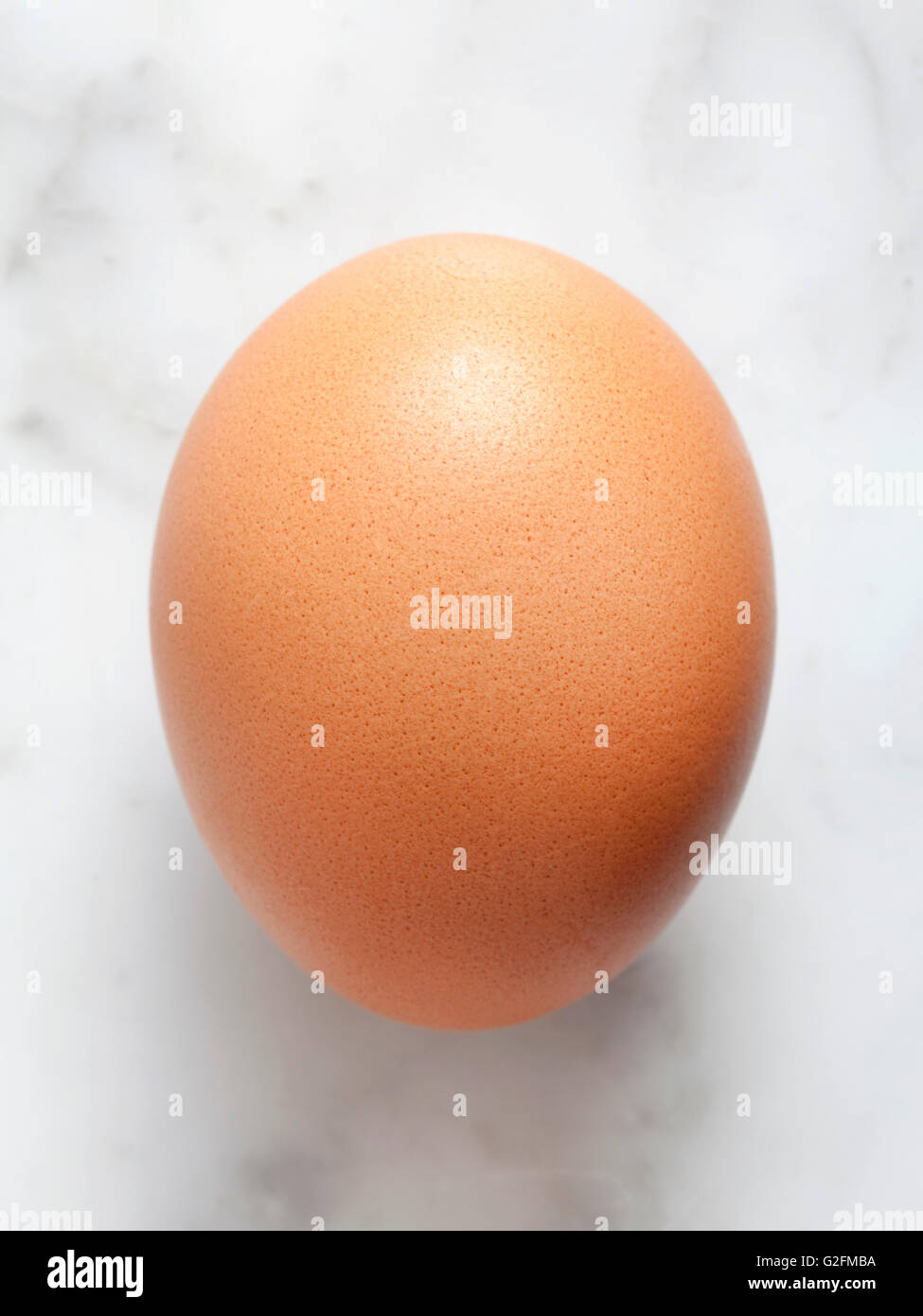 Food egg shell hi-res stock photography and images - Alamy